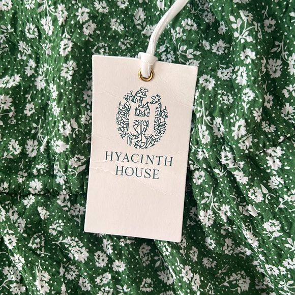 Hyacinth House | Dresses | Nwt Hyacinth House Green Ditsy Floral Mila ...